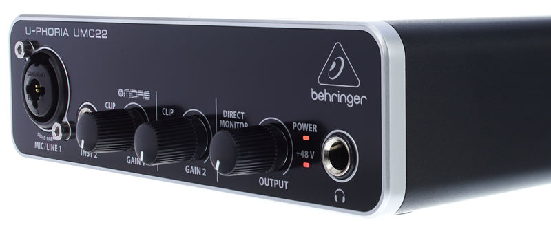 Behringer UMC-22 USB Audio Interface | WKV Music Store